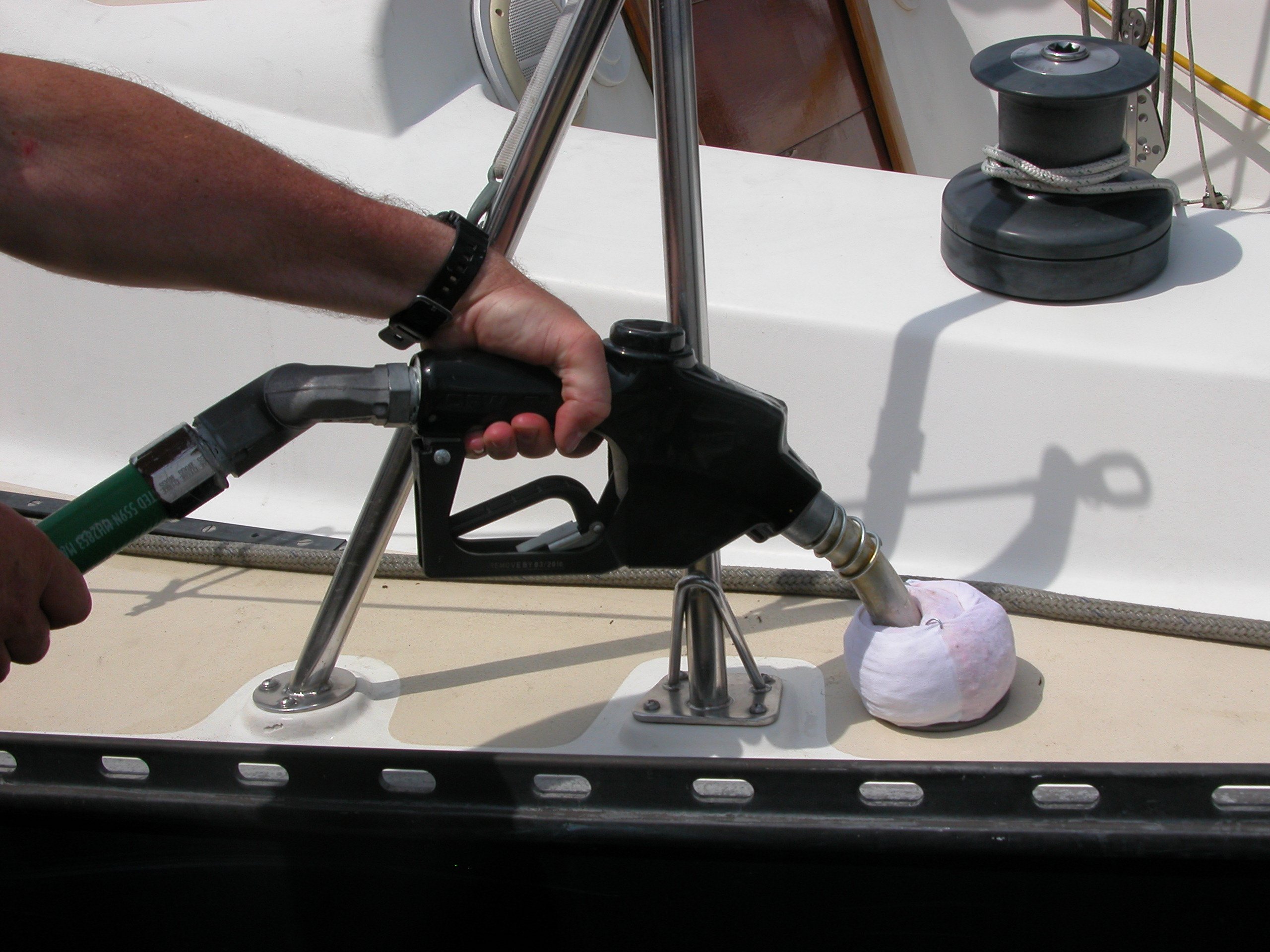 Fuel System Maintenance | BoatUS Fuel System Maintenance | BoatUS