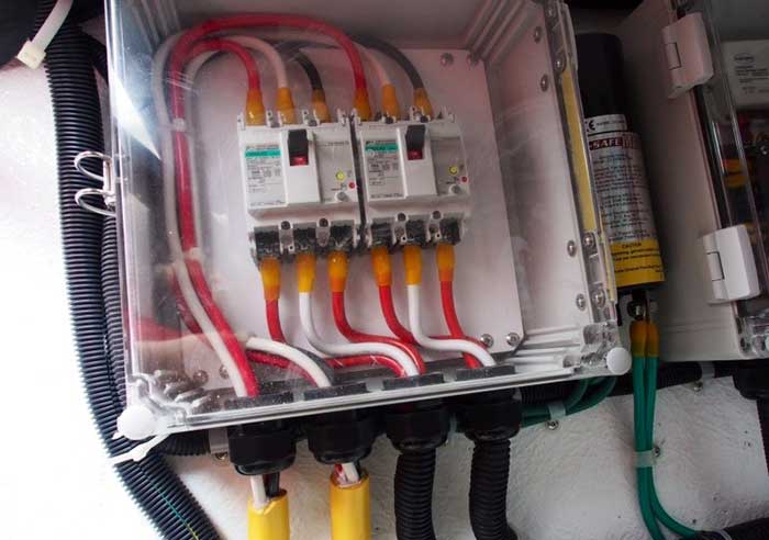 Avoiding Boat Electrical Mistakes | BoatUS Avoiding Boat Electrical Mistakes | BoatUS