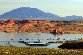 BoatUS Cooperating Marina - Lake Powell Marina at Hall's Crossing