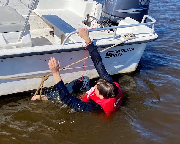 3 Boating Safety Tips Just Right for Fall Boating : BoatUS News Room